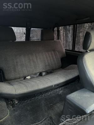 Melns Nissan Patrol 1991 Preiļi, ar dzinēja tilpumu 2.80 L un nobraukumu 239 tūkst. km par 7400 €, foto 8 vietnē AUTOMOTO.COM.LV