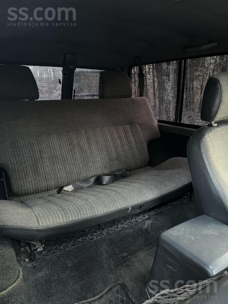 Melns Nissan Patrol 1991 Preiļi, ar dzinēja tilpumu 2.80 L un nobraukumu 239 tūkst. km par 7400 €, foto 8 vietnē AUTOMOTO.COM.LV