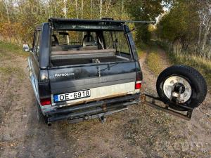 Black Nissan Patrol 1992 in Jekabpils, with an engine capacity of 2.80 L and mileage of 365 thousand km for 4500 €, photo 6 on AUTOMOTO.COM.LV