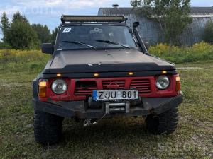 Black Nissan Patrol 1995 in Riga, with an engine capacity of 2.80 L and mileage of 0 thousand km for 3500 €, photo 3 on AUTOMOTO.COM.LV