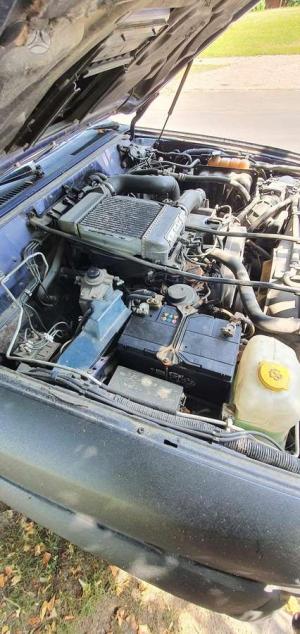 Melns Nissan Patrol 1999 Viļņa, ar dzinēja tilpumu 2.80 L un nobraukumu 263 tūkst. km par 6000 €, foto 18 vietnē AUTOMOTO.COM.LV