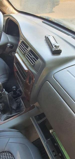Melns Nissan Patrol 1999 Viļņa, ar dzinēja tilpumu 2.80 L un nobraukumu 263 tūkst. km par 6000 €, foto 29 vietnē AUTOMOTO.COM.LV