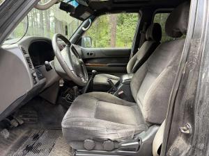 Melns Nissan Patrol 2000 Viļņa, ar dzinēja tilpumu 2.83 L un nobraukumu 253 tūkst. km par 9400 €, foto 23 vietnē AUTOMOTO.COM.LV