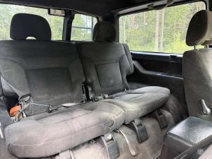 Melns Nissan Patrol 2000 Viļņa, ar dzinēja tilpumu 2.83 L un nobraukumu 253 tūkst. km par 9400 €, foto 28 vietnē AUTOMOTO.COM.LV