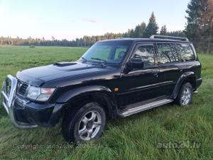 Melns Nissan Patrol 2001 Tallina, ar dzinēja tilpumu 3.00 L un nobraukumu 0 tūkst. km par 7900 €, foto 5 vietnē AUTOMOTO.COM.LV