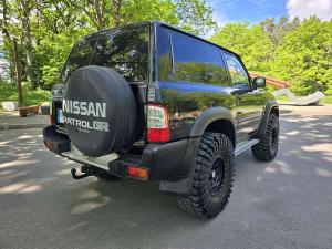 Melns Nissan Patrol 2003 Jurbarkas, ar dzinēja tilpumu 3.00 L un nobraukumu 230 tūkst. km par 10900 €, foto 13 vietnē AUTOMOTO.COM.LV