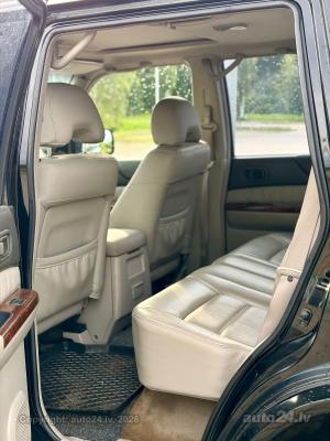Black Nissan Patrol 2004 in Tartu, with an engine capacity of 3.00 L and mileage of 352 thousand km for 19900 €, photo 9 on AUTOMOTO.COM.LV