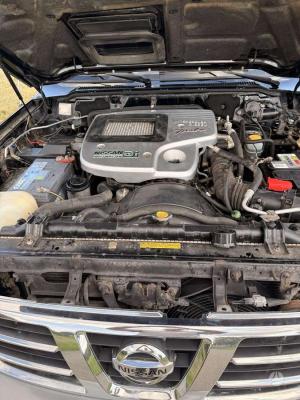 Melns Nissan Patrol 2005 Šauļi, ar dzinēja tilpumu 2.95 L un nobraukumu 242 tūkst. km par 8750 €, foto 23 vietnē AUTOMOTO.COM.LV