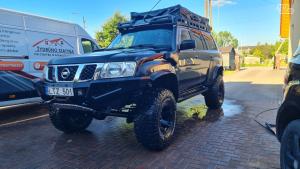 Black Nissan Patrol 2009 in Mazeikiai, with an engine capacity of 3.00 L and mileage of 318 thousand km for 21000 €, photo  on AUTOMOTO.COM.LV