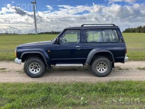 Zils Nissan Patrol 1992 Kuldīga, ar dzinēja tilpumu 2.80 L un nobraukumu 283 tūkst. km par 9500 €, foto 7 vietnē AUTOMOTO.COM.LV