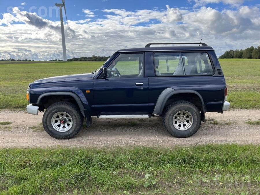 Zils Nissan Patrol 1992 Kuldīga, ar dzinēja tilpumu 2.80 L un nobraukumu 283 tūkst. km par 9500 €, foto 7 vietnē AUTOMOTO.COM.LV