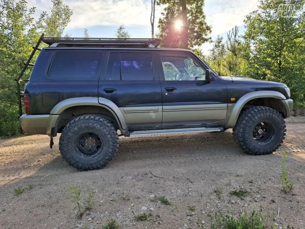 Blue Nissan Patrol 2000 in Vilnius, with an engine capacity of 3.00 L and mileage of 269 thousand km for 8700 €, photo 7 on AUTOMOTO.COM.LV