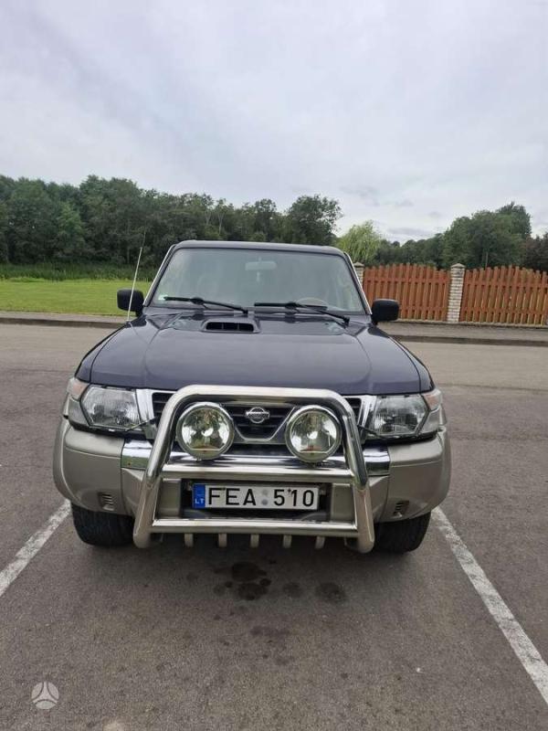 Zils Nissan Patrol 2000 Kelmė, ar dzinēja tilpumu 2.95 L un nobraukumu 298 tūkst. km par 4950 €, foto 2 vietnē AUTOMOTO.COM.LV