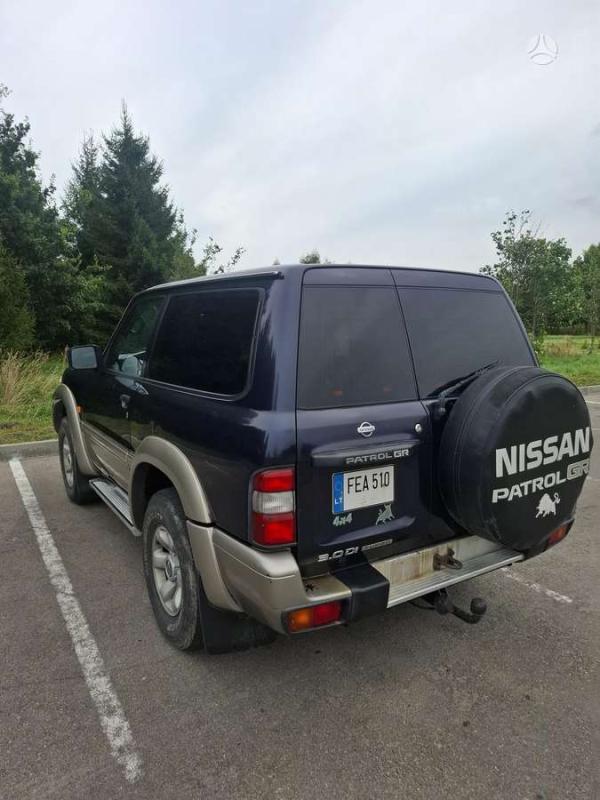 Zils Nissan Patrol 2000 Kelmė, ar dzinēja tilpumu 2.95 L un nobraukumu 298 tūkst. km par 4950 €, foto 3 vietnē AUTOMOTO.COM.LV