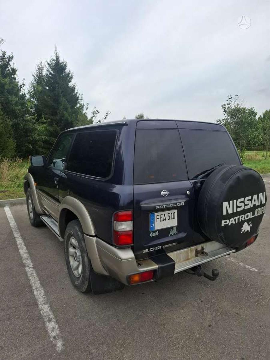 Zils Nissan Patrol 2000 Kelmė, ar dzinēja tilpumu 2.95 L un nobraukumu 298 tūkst. km par 4950 €, foto 4 vietnē AUTOMOTO.COM.LV