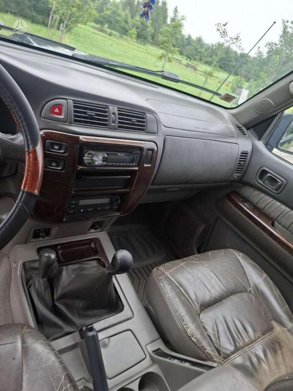 Zils Nissan Patrol 2000 Kelmė, ar dzinēja tilpumu 2.95 L un nobraukumu 298 tūkst. km par 4950 €, foto 6 vietnē AUTOMOTO.COM.LV