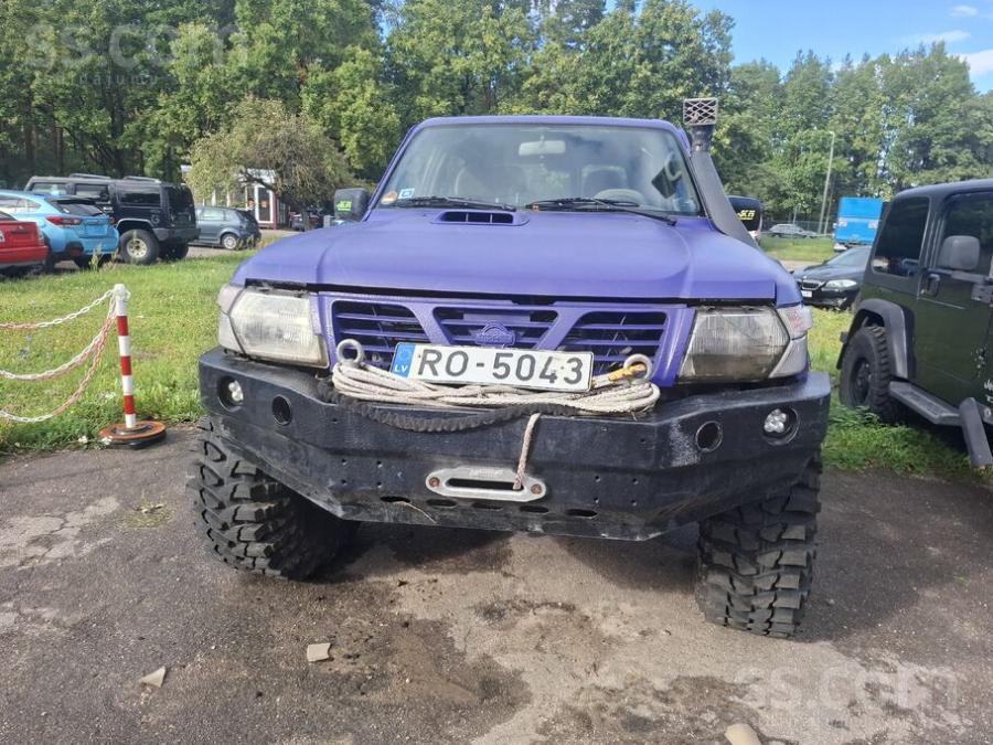 Zils Nissan Patrol 2000 Rīga, ar dzinēja tilpumu 2.80 L un nobraukumu 312 tūkst. km par 7500 €, foto 3 vietnē AUTOMOTO.COM.LV