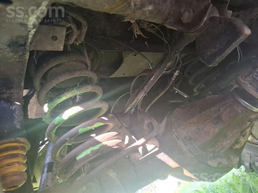 Zils Nissan Patrol 2000 Rīga, ar dzinēja tilpumu 2.80 L un nobraukumu 312 tūkst. km par 7500 €, foto 6 vietnē AUTOMOTO.COM.LV