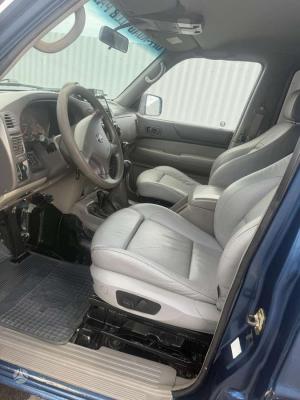 Zils Nissan Patrol 2002 Pasvalys, ar dzinēja tilpumu 2.95 L un nobraukumu 0 tūkst. km par 12999 €, foto 12 vietnē AUTOMOTO.COM.LV