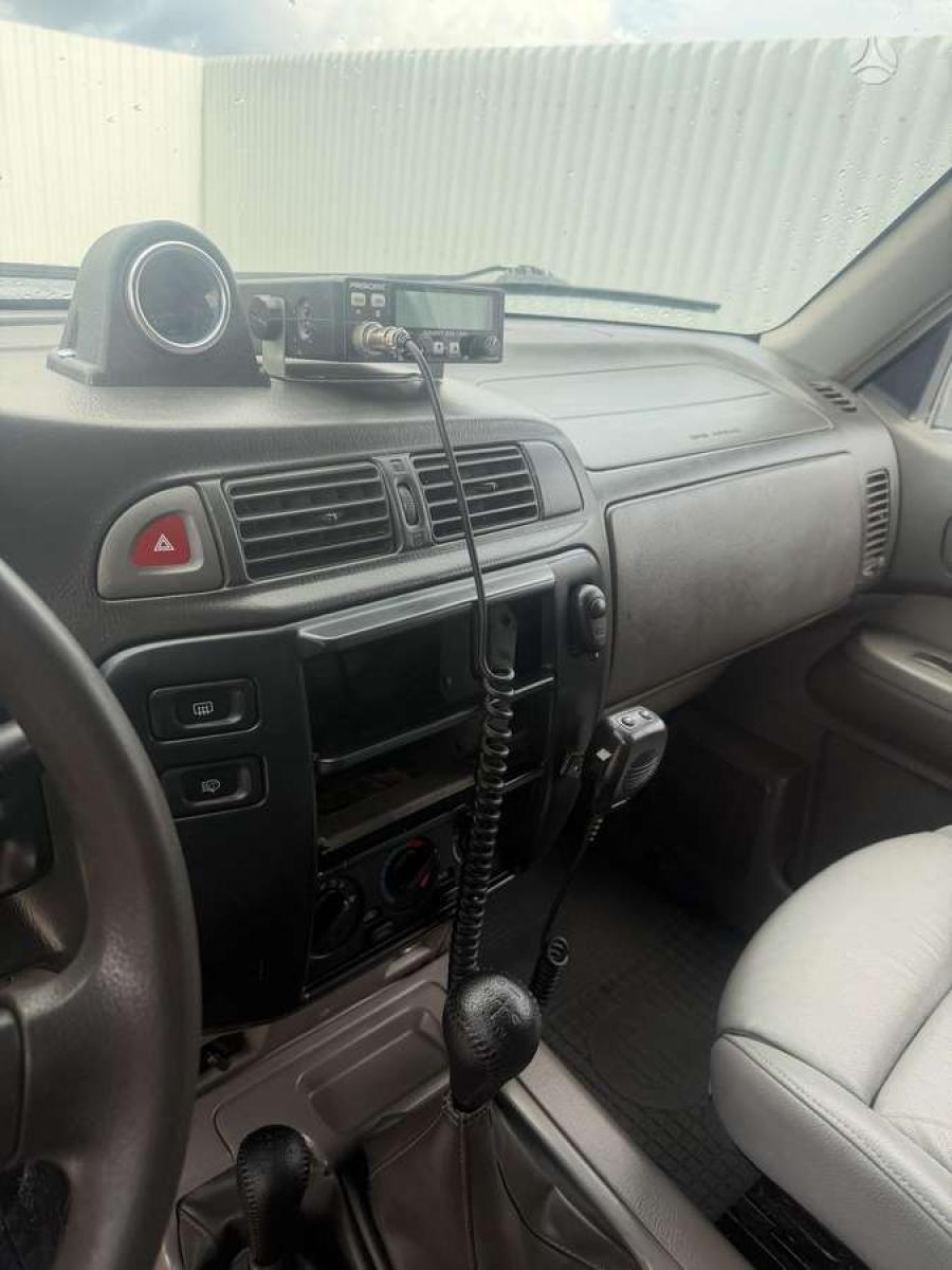 Zils Nissan Patrol 2002 Pasvalys, ar dzinēja tilpumu 2.95 L un nobraukumu 0 tūkst. km par 12999 €, foto 13 vietnē AUTOMOTO.COM.LV