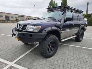 Blue Nissan Patrol 2003 in Taurage, with an engine capacity of 3.00 L and mileage of 223 thousand km for 25000 €, photo 3 on AUTOMOTO.COM.LV