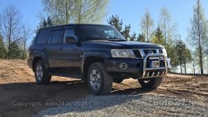 Blue Nissan Patrol 2004 in Tartu, with an engine capacity of 3.00 L and mileage of 398 thousand km for 15000 €, photo 5 on AUTOMOTO.COM.LV