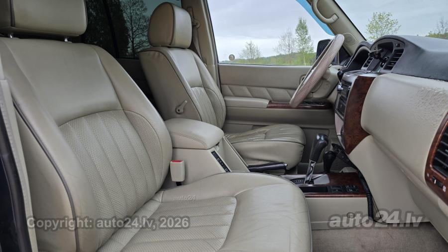 Blue Nissan Patrol 2004 in Tartu, with an engine capacity of 3.00 L and mileage of 398 thousand km for 15000 €, photo 10 on AUTOMOTO.COM.LV