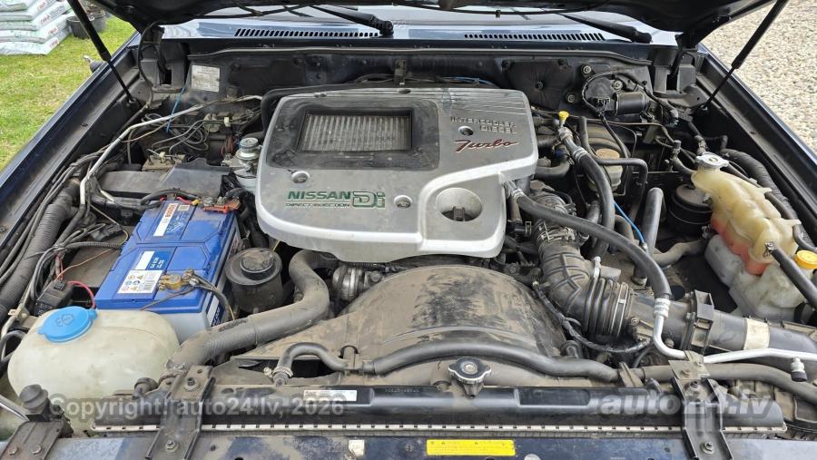 Blue Nissan Patrol 2004 in Tartu, with an engine capacity of 3.00 L and mileage of 398 thousand km for 15000 €, photo 17 on AUTOMOTO.COM.LV