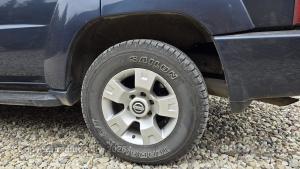 Blue Nissan Patrol 2004 in Tartu, with an engine capacity of 3.00 L and mileage of 398 thousand km for 15000 €, photo 20 on AUTOMOTO.COM.LV