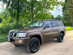Brown Nissan Patrol 2004 in Rapla, with an engine capacity of 3.00 L and mileage of 231 thousand km for 10499 €, photo  on AUTOMOTO.COM.LV