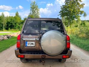 Brown Nissan Patrol 2004 in Rapla, with an engine capacity of 3.00 L and mileage of 231 thousand km for 10499 €, photo 6 on AUTOMOTO.COM.LV
