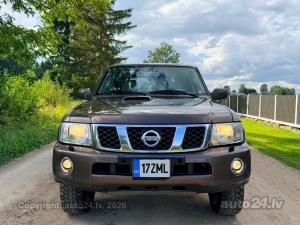 Brown Nissan Patrol 2004 in Rapla, with an engine capacity of 3.00 L and mileage of 231 thousand km for 10499 €, photo 7 on AUTOMOTO.COM.LV