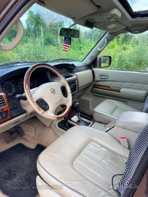 Brown Nissan Patrol 2004 in Rapla, with an engine capacity of 3.00 L and mileage of 231 thousand km for 10499 €, photo 11 on AUTOMOTO.COM.LV