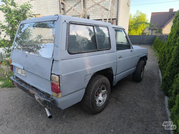 Nissan Patrol 1987 in Vilnius, with an engine capacity of 3.30 L and mileage of 455 thousand km for 700 €, photo 3 on AUTOMOTO.COM.LV