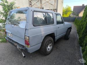 Nissan Patrol 1987 Viļņa, ar dzinēja tilpumu 3.30 L un nobraukumu 455 tūkst. km par 700 €, foto 4 vietnē AUTOMOTO.COM.LV