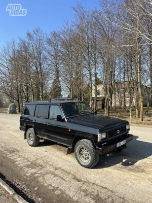 Nissan Patrol 1993 Biržai, ar dzinēja tilpumu 2.80 L un nobraukumu 37 tūkst. km par 4500 €, foto  vietnē AUTOMOTO.COM.LV