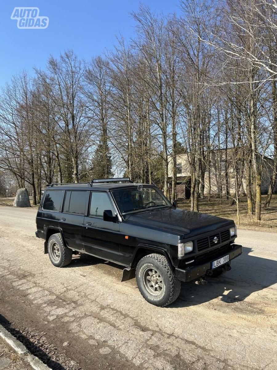 Nissan Patrol 1993 Biržai, ar dzinēja tilpumu 2.80 L un nobraukumu 37 tūkst. km par 4500 €, foto 1 vietnē AUTOMOTO.COM.LV