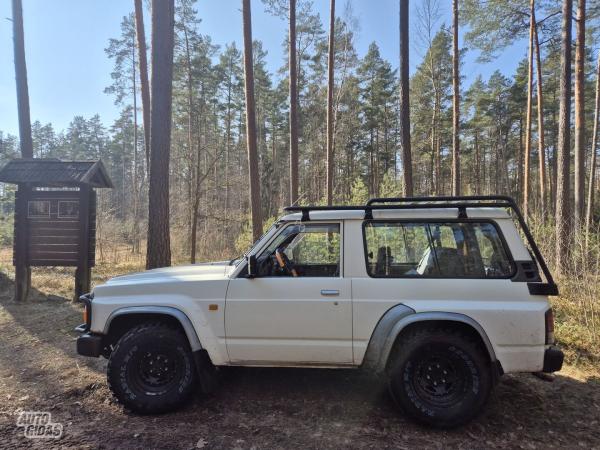 Nissan Patrol 1994 in Vilnius, with an engine capacity of 2.80 L and mileage of 231 thousand km for 10000 €, photo 1 on AUTOMOTO.COM.LV