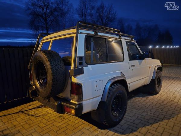 Nissan Patrol 1994 in Vilnius, with an engine capacity of 2.80 L and mileage of 231 thousand km for 10000 €, photo 2 on AUTOMOTO.COM.LV
