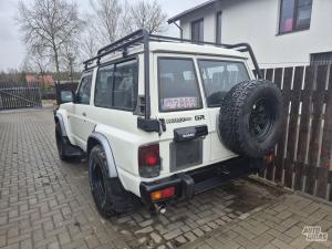 Nissan Patrol 1994 in Vilnius, with an engine capacity of 2.80 L and mileage of 231 thousand km for 10000 €, photo 18 on AUTOMOTO.COM.LV