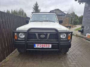 Nissan Patrol 1994 in Vilnius, with an engine capacity of 2.80 L and mileage of 231 thousand km for 10000 €, photo 21 on AUTOMOTO.COM.LV