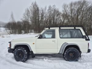 Nissan Patrol 1994 in Vilnius, with an engine capacity of 2.80 L and mileage of 231 thousand km for 10000 €, photo 24 on AUTOMOTO.COM.LV