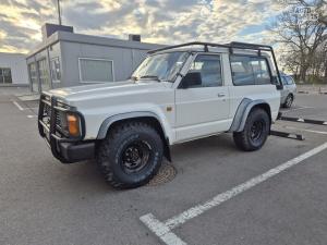 Nissan Patrol 1994 in Vilnius, with an engine capacity of 2.80 L and mileage of 231 thousand km for 8500 €, photo 9 on AUTOMOTO.COM.LV