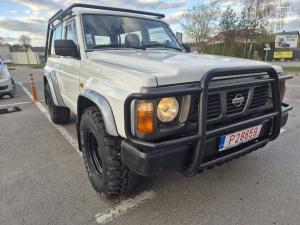 Nissan Patrol 1994 in Vilnius, with an engine capacity of 2.80 L and mileage of 231 thousand km for 8500 €, photo 14 on AUTOMOTO.COM.LV
