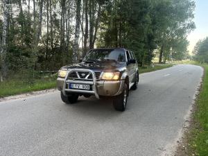 Ниссан Патрол 1999 в Варена, объемом двигателя 2.80 л и пробегом 290 тыс. км за 3200 €, фото  на AUTOMOTO.COM.LV