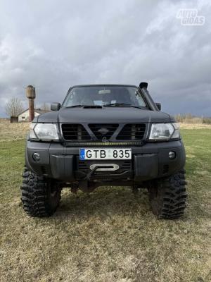 Nissan Patrol 2000 in Vilnius, with an engine capacity of 3.00 L and mileage of 320 thousand km for 17000 €, photo  on AUTOMOTO.COM.LV