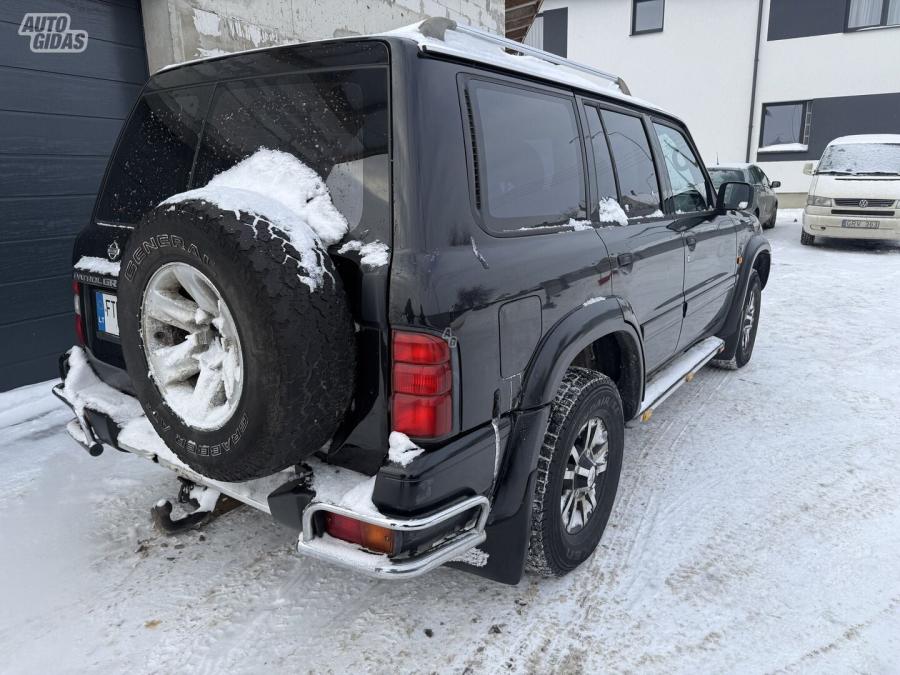 Ниссан Патрол 2002 в Вильнюс, объемом двигателя 3.00 л и пробегом 220 тыс. км за 7600 €, фото 5 на AUTOMOTO.COM.LV