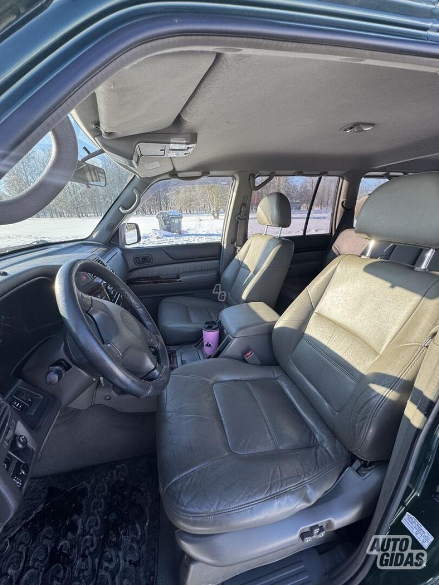 Nissan Patrol 2002 in Marijampole, with an engine capacity of 3.00 L and mileage of 290 thousand km for 8200 €, photo 31 on AUTOMOTO.COM.LV