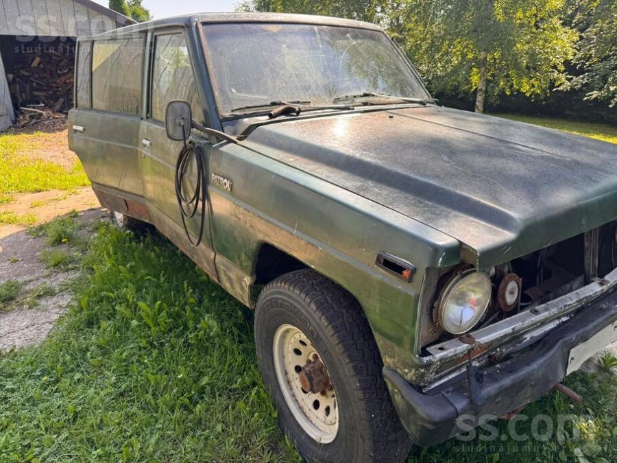 Green Nissan Patrol 1982 in Liepaja, with an engine capacity of 3.30 L and mileage of 123 thousand km for 500 €, photo 1 on AUTOMOTO.COM.LV