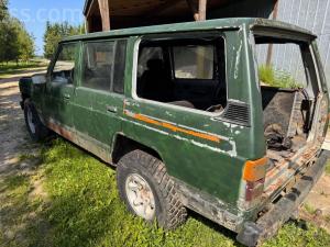 Green Nissan Patrol 1982 in Liepaja, with an engine capacity of 3.30 L and mileage of 123 thousand km for 500 €, photo 6 on AUTOMOTO.COM.LV